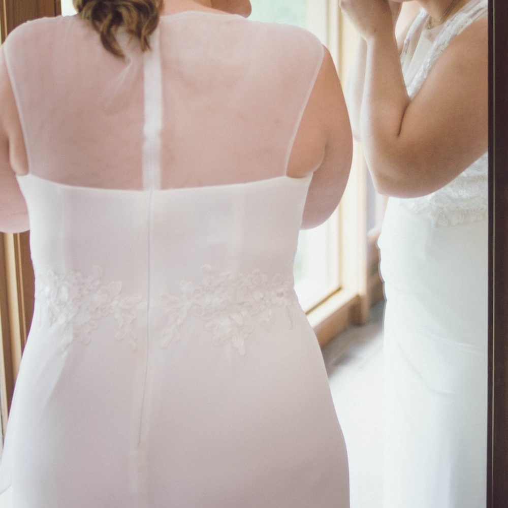 Db Lace Applique Illusion Mesh Sheath Dress - Gem